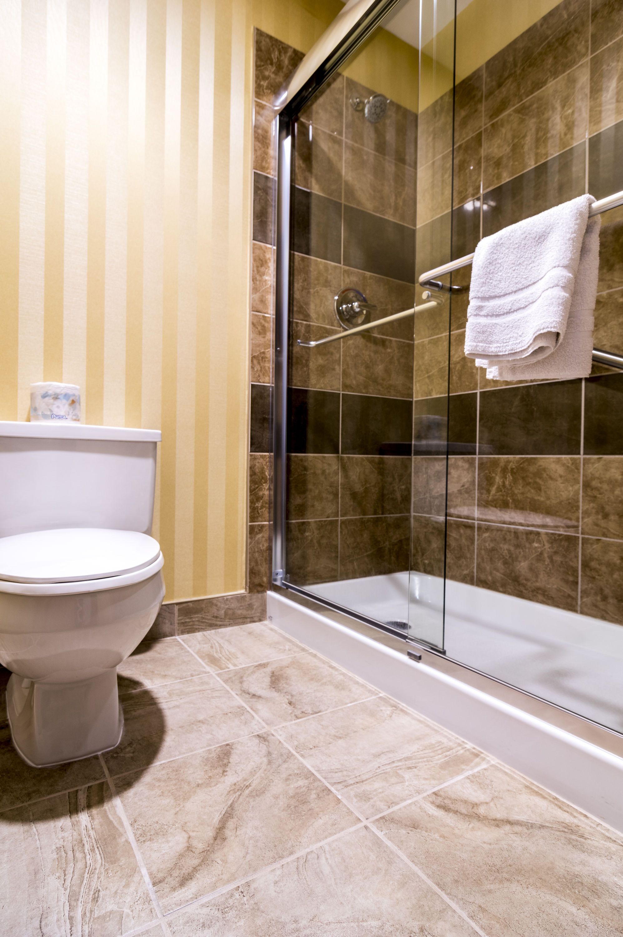 Sinbad's Hotel & Suites from £61. Gander Hotels - KAYAK