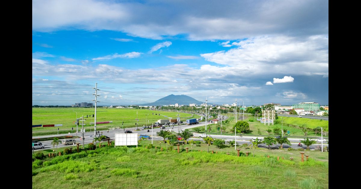 Mabalacat Hotels: 32 Cheap Mabalacat Hotel Deals, Philippines