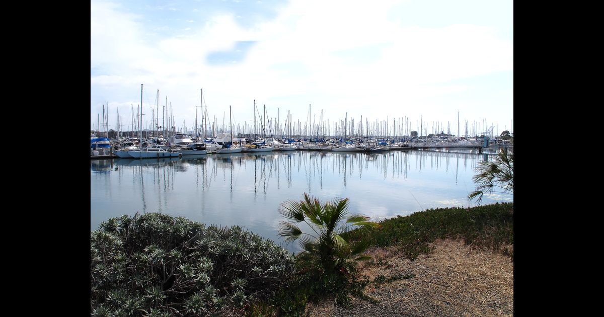 Budget hire cars in Emeryville - KAYAK