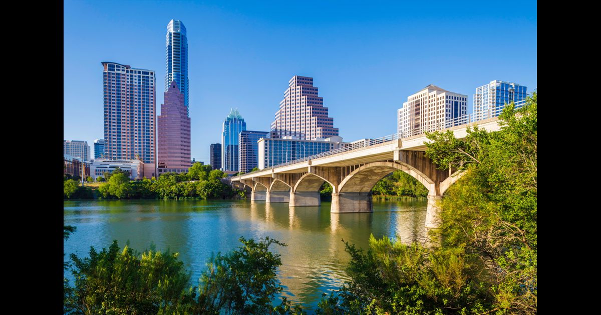 Austin Vacation Packages from $813 - Search Flight+Hotel on KAYAK