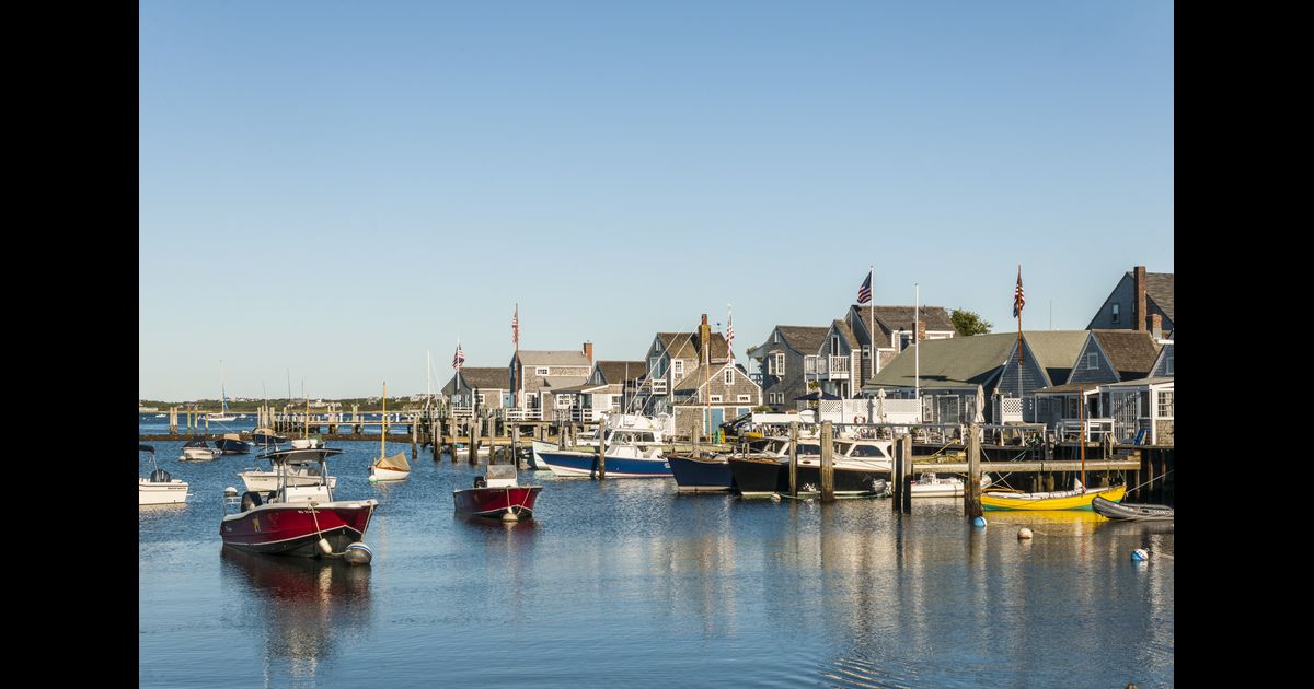 Nantucket Memorial (ACK) - Flight Status, Maps & more - KAYAK