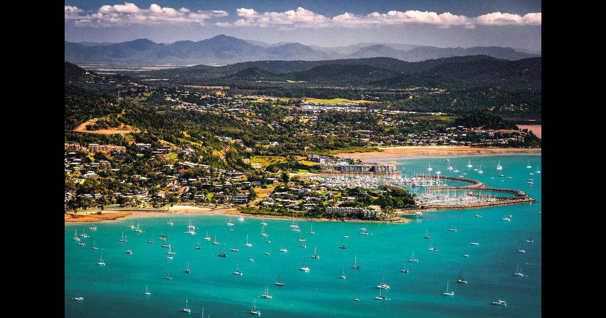 Whitsunday Region Hotels: Compare Hotels in Whitsunday Region from $68 ...