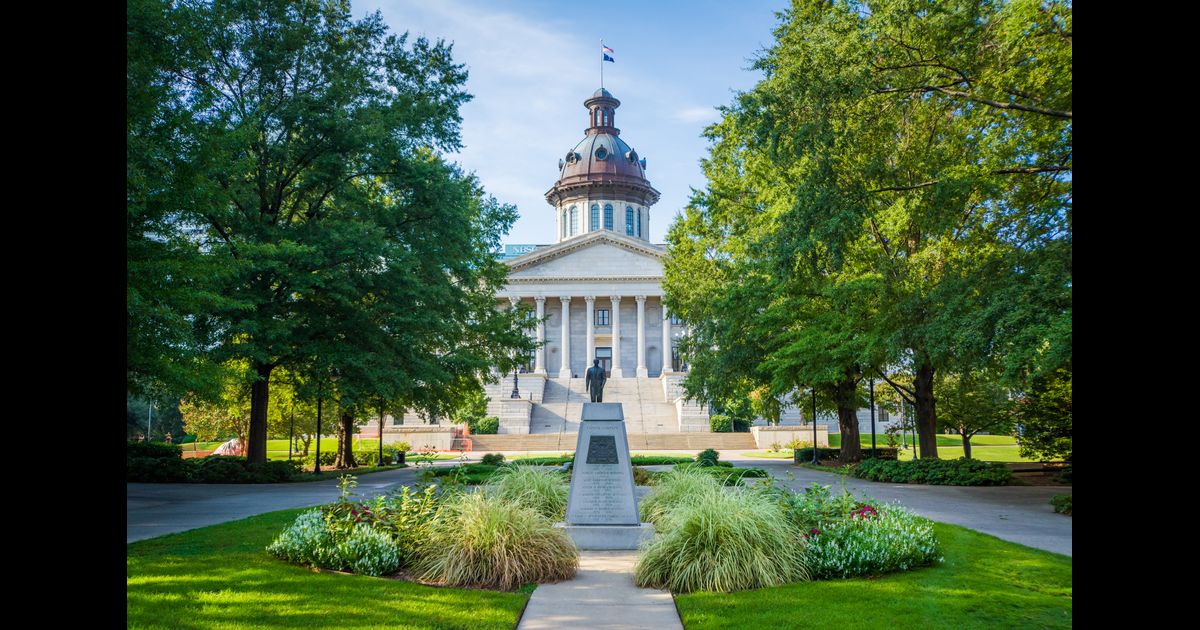 Holidays in Columbia from £989 - Search Flight+Hotel on KAYAK