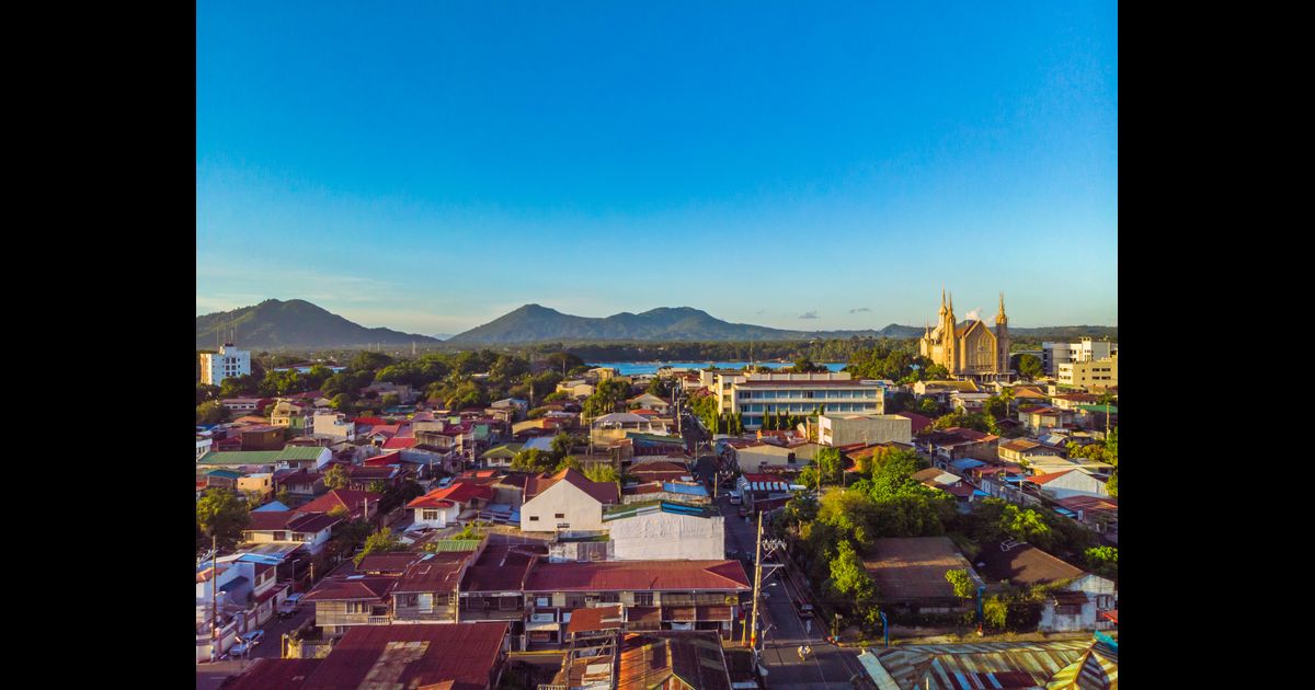 Laguna Hotels: Compare Hotels in Laguna from £7/night on KAYAK