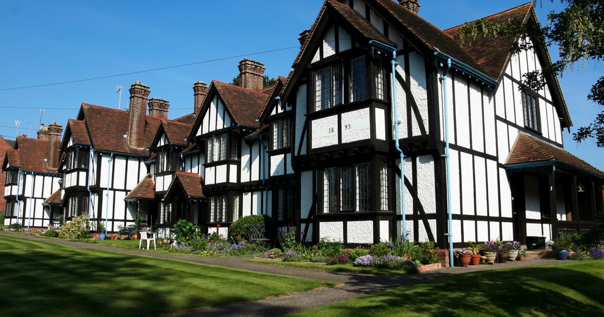 16 Best Hotels in Tring. Hotel Deals from £53/night - KAYAK