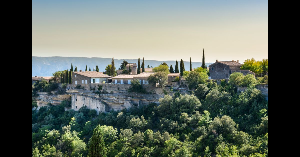 Gordes Hotels: 332 Cheap Gordes Hotel Deals, France
