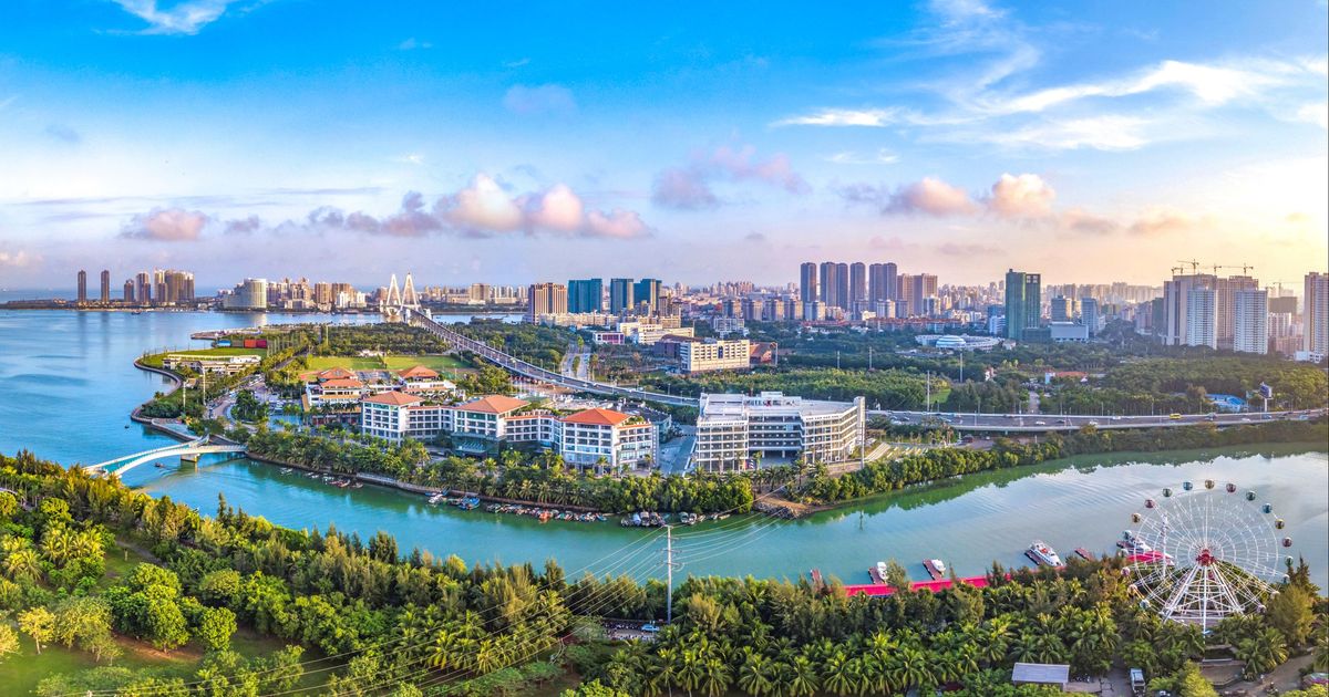 Tanie loty do Hajnan - KAYAK