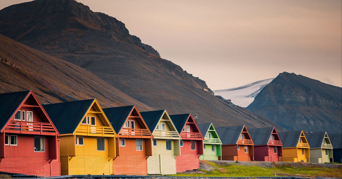 Vols Paris Longyearbyen pas chers à partir de 270€ - KAYAK