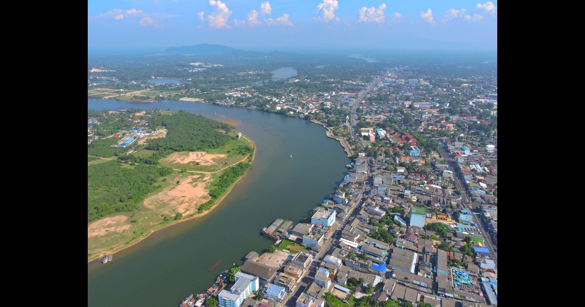 ท่าอากาศยานนราธิวาส (NAW) - สถานะเที่ยวบิน แผนที่ และอีกมากมาย - KAYAK