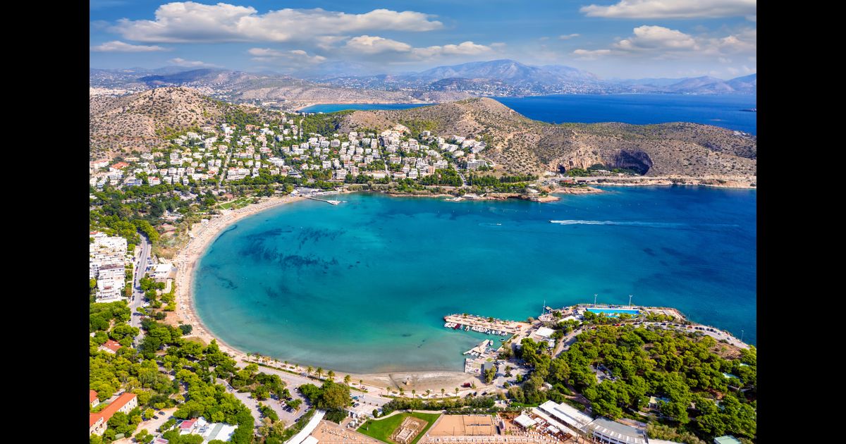 Holidays in Attica from £229 - Search Flight+Hotel on KAYAK