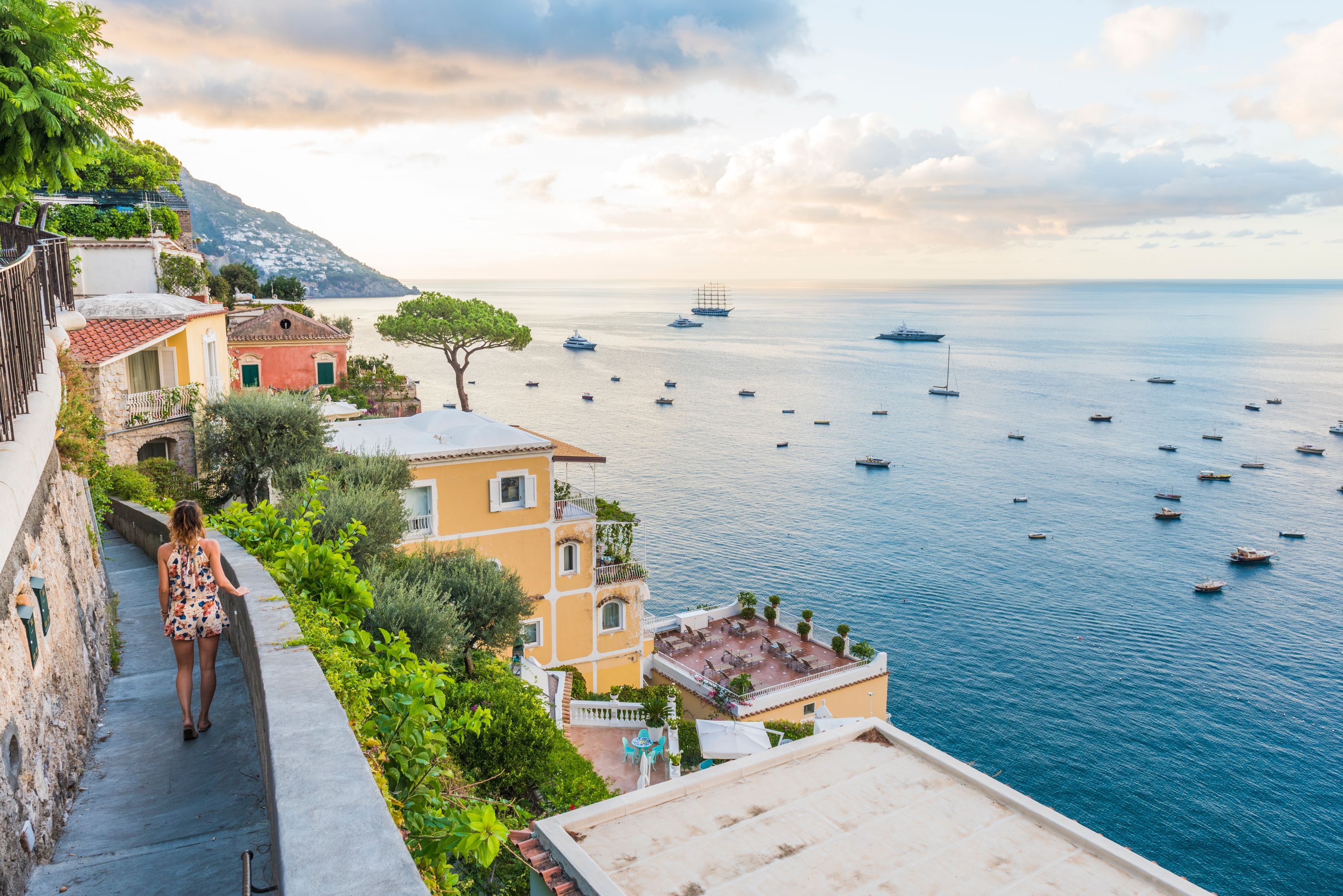 Vols pas chers pour Positano (NAP) à partir de 13 € - KAYAK