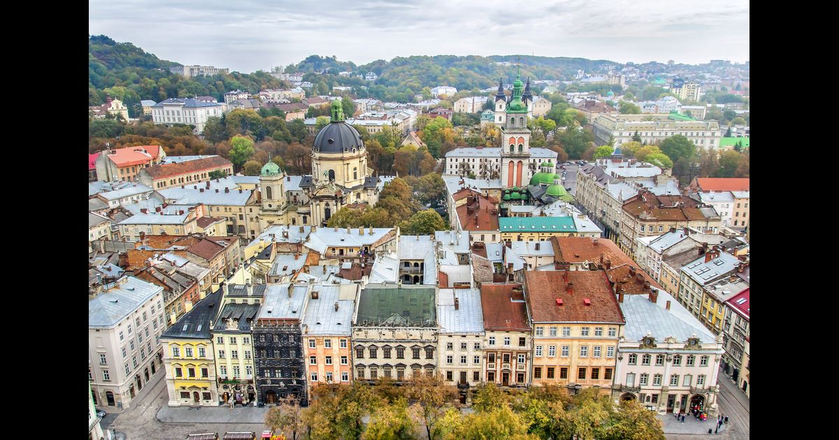 Leópolis (LWO) - Estado del vuelo, mapas y mucho más - KAYAK