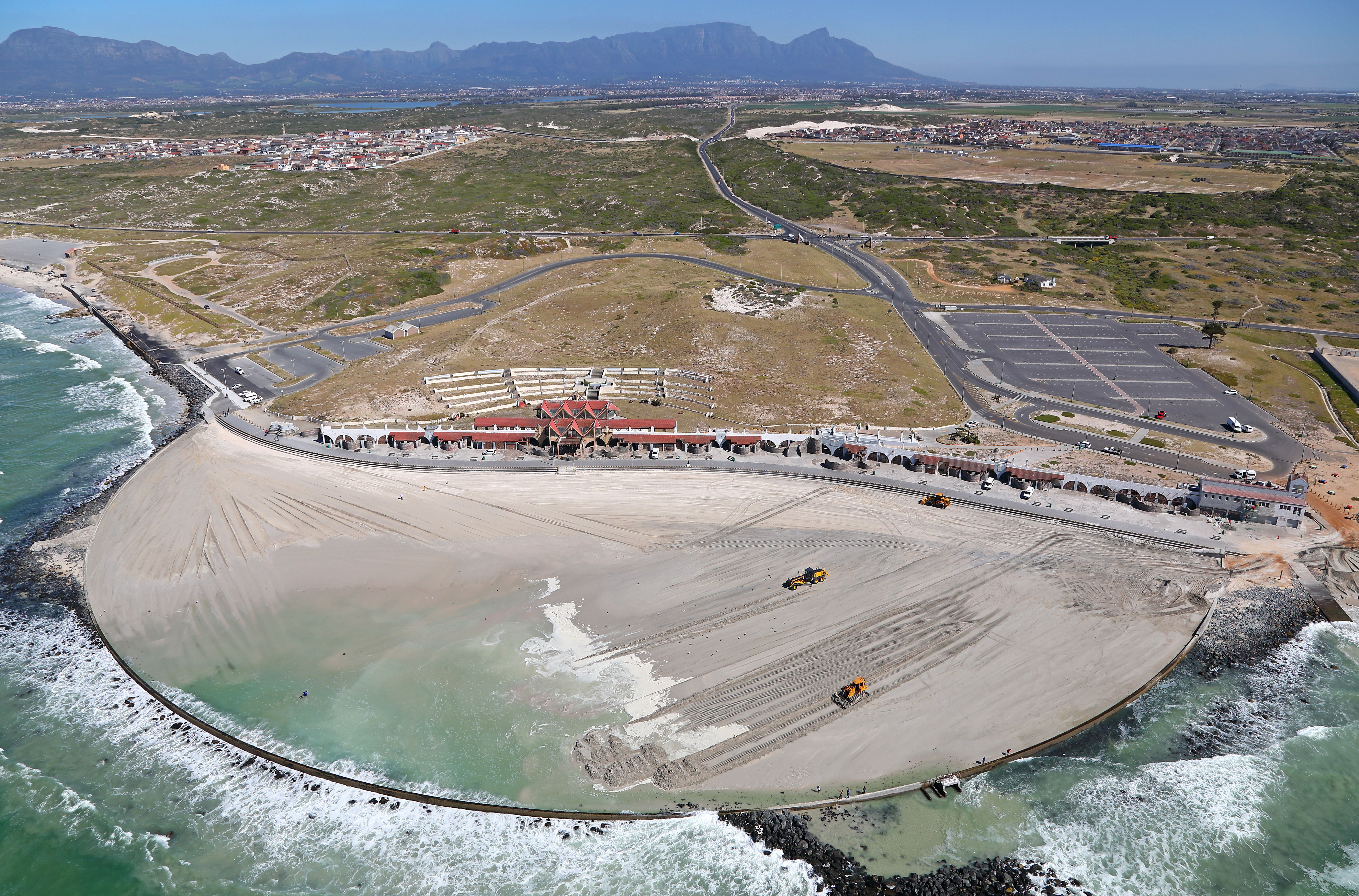 Strandfontein Travel Guide | Strandfontein Tourism - KAYAK