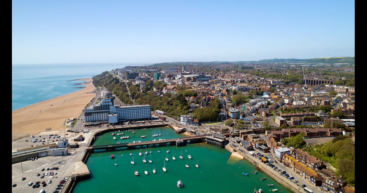 Kent Hotels: Compare Hotels in Kent from £22/night on KAYAK