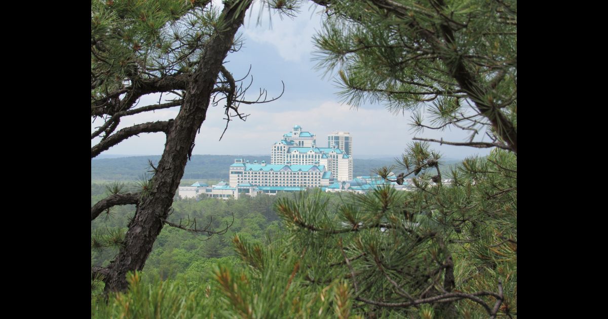 Holidays in Mashantucket from £1,039 - Search Flight+Hotel on KAYAK