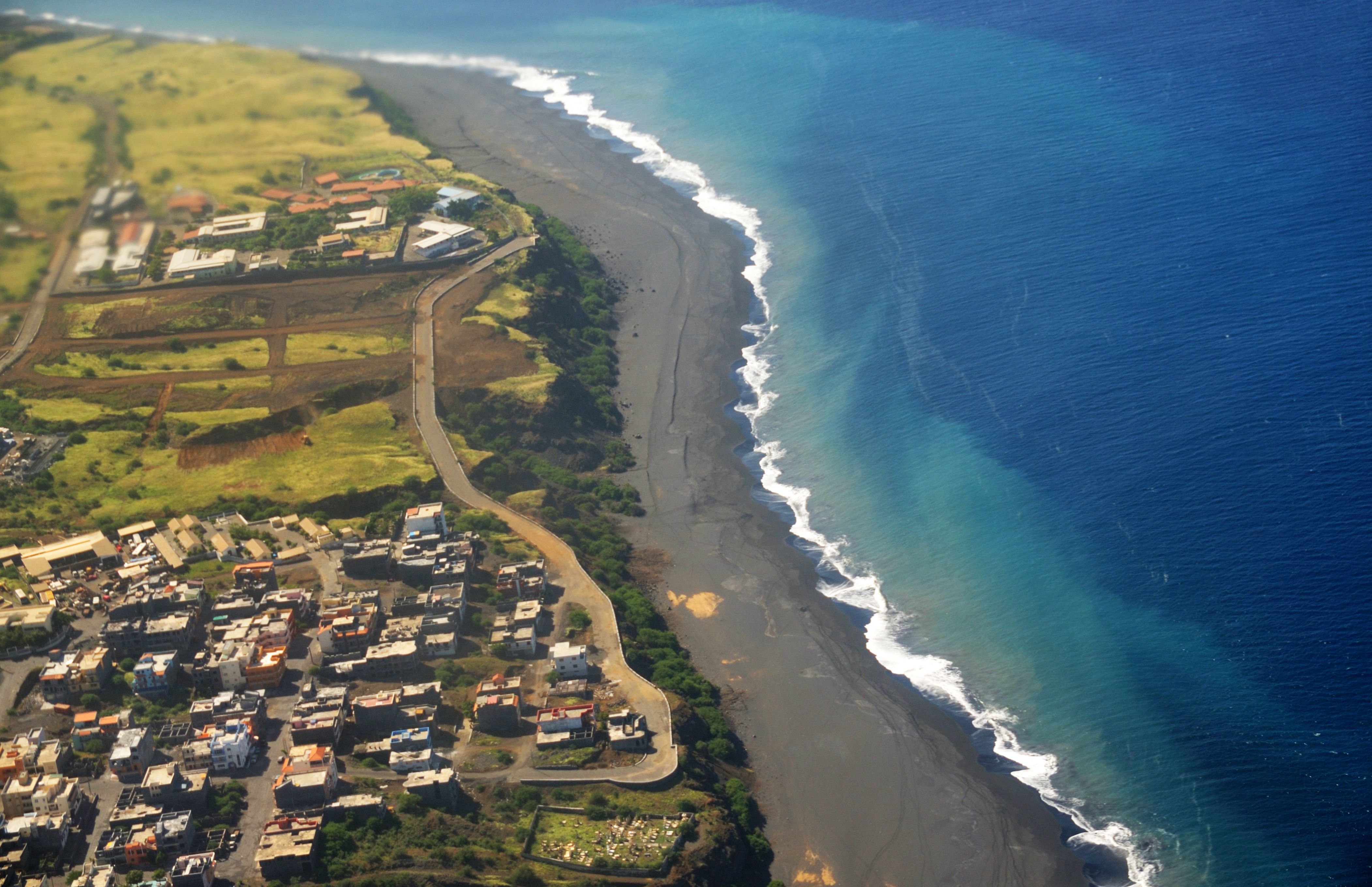 Vols pas chers Paris - Cap-Vert à partir de 263 € - KAYAK