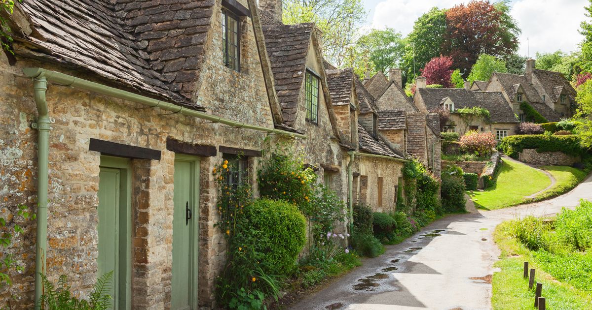 16 Best Hotels in Bibury - KAYAK