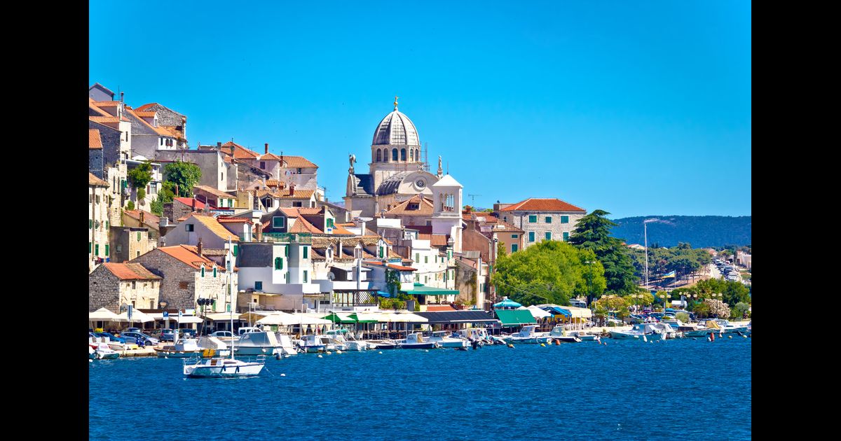 Hotels in Gespanschaft Šibenik-Knin: Vergleiche Hotels in Gespanschaft ...