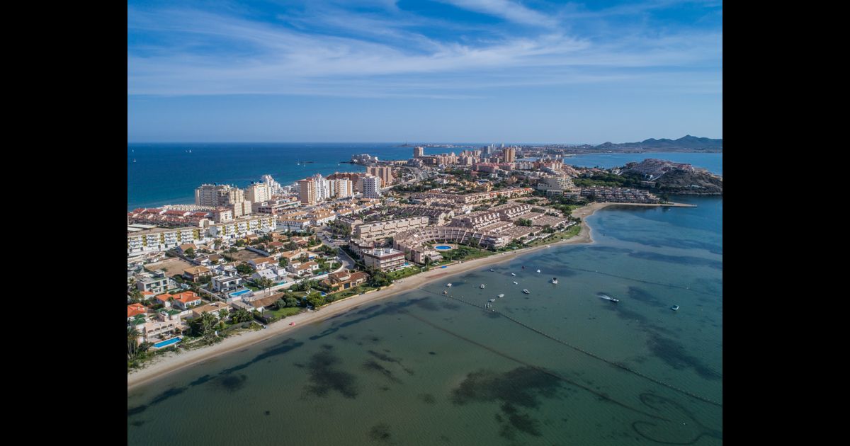 Holidays in La Manga from £188 - Search Flight+Hotel on KAYAK
