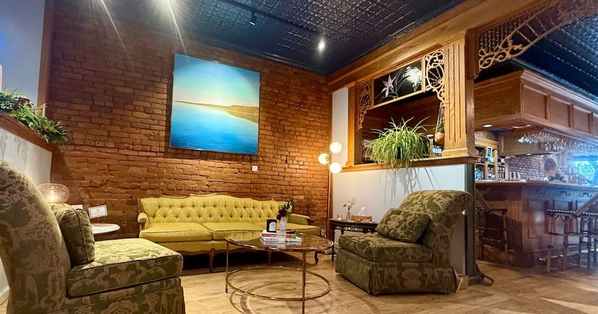 The Benjamin Hotel from $146. Watkins Glen Hotel Deals & Reviews - KAYAK