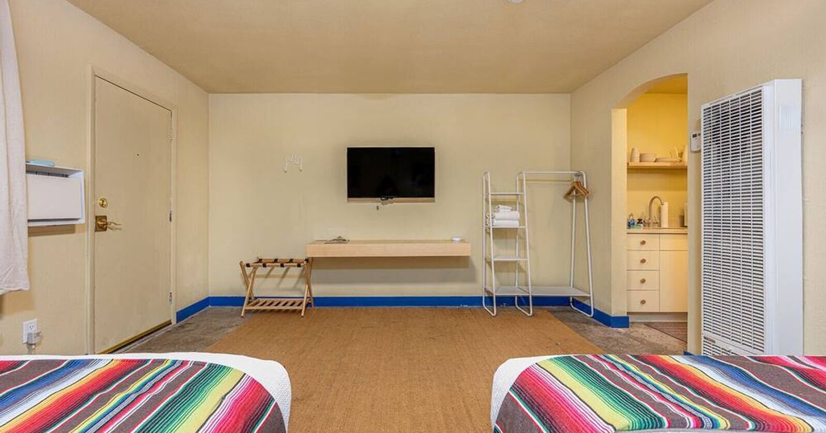 The Siesta Motel $137. Durango Hotel Deals & Reviews - KAYAK