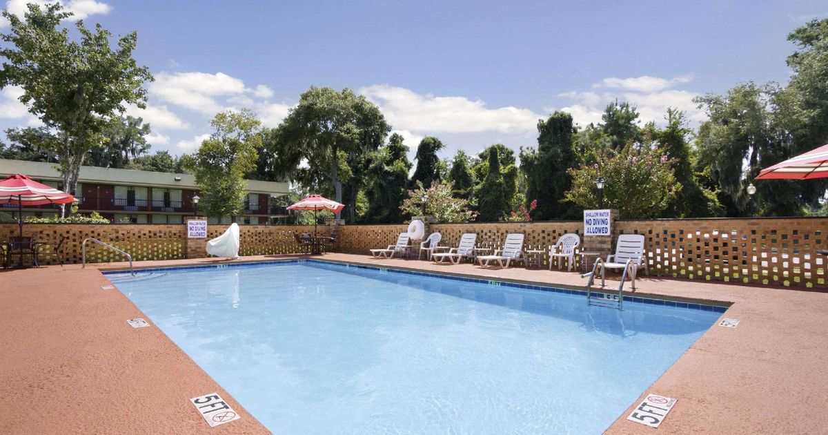 Port Royal near Parris Island from . Port Royal Hotel Deals & Reviews ...