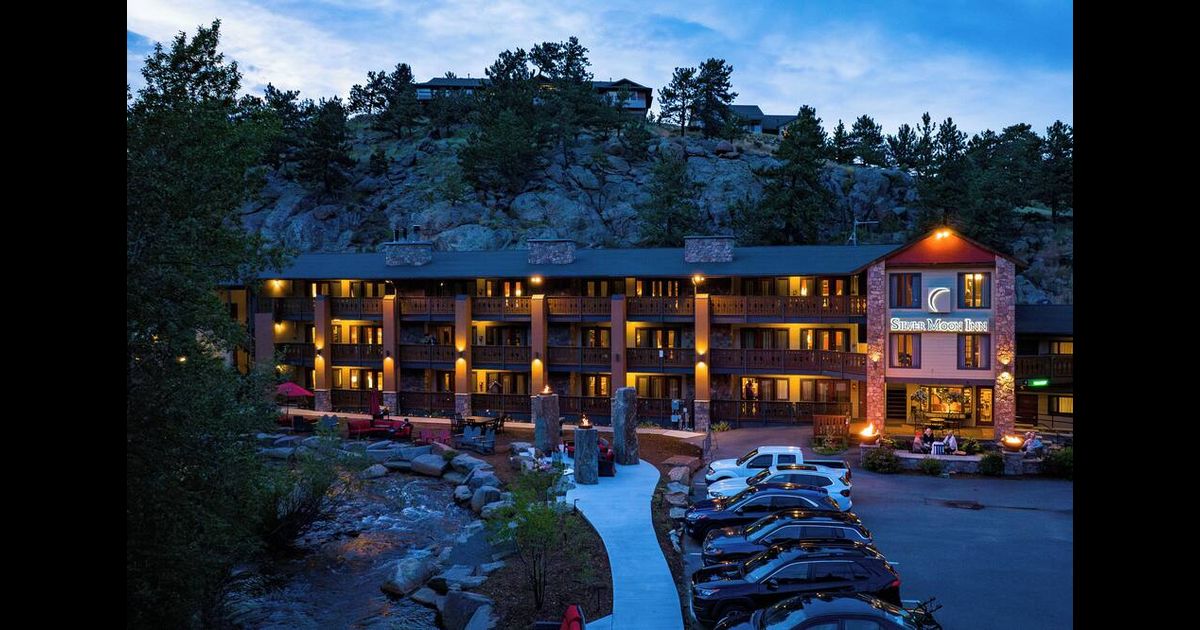 Silver Moon Inn in Estes Park, the United States from $124: Deals ...