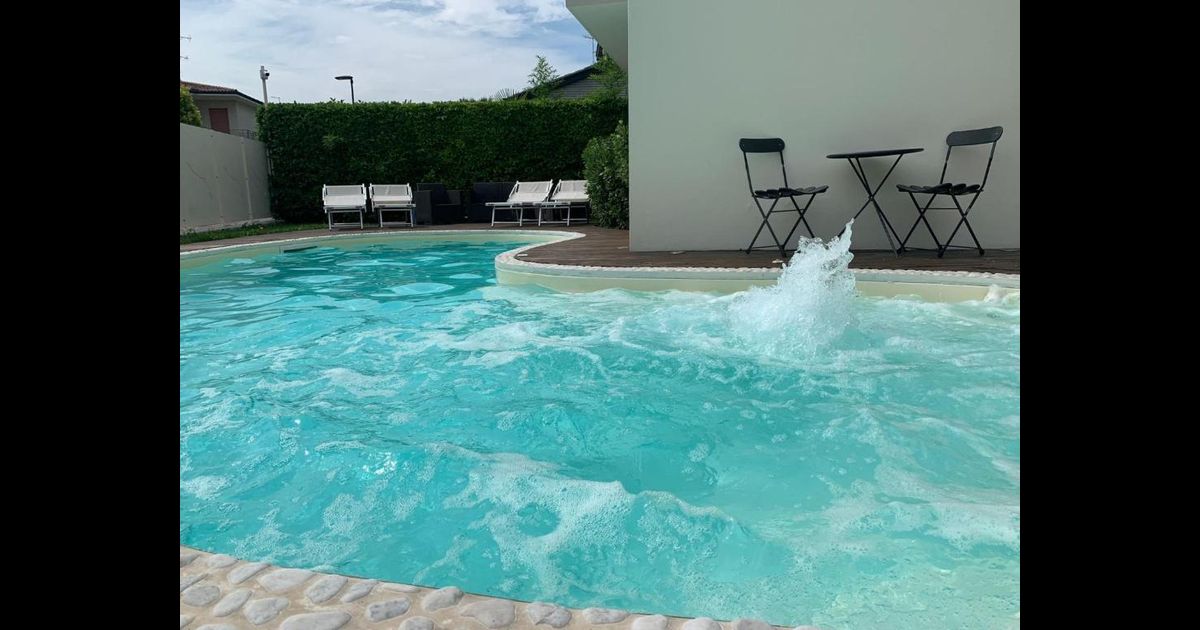 Residence Del Lago a Desenzano del Garda, l'Italia da 267 €: offerte ...