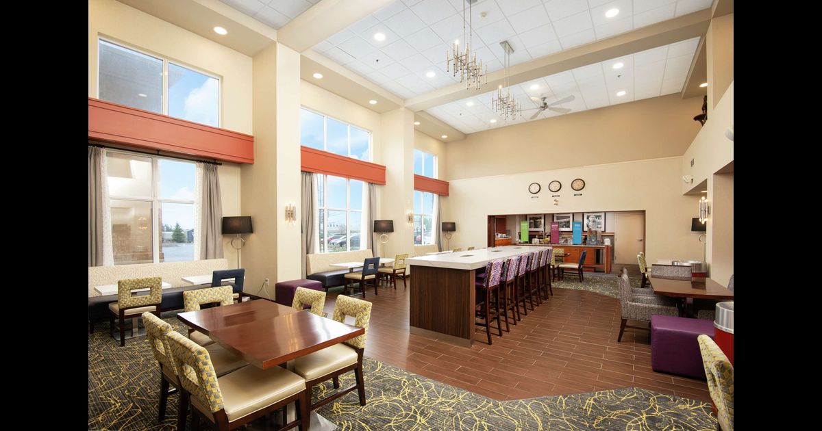 Hampton Inn & Suites by Hilton Barrie in Barrie, Canada from $107 ...