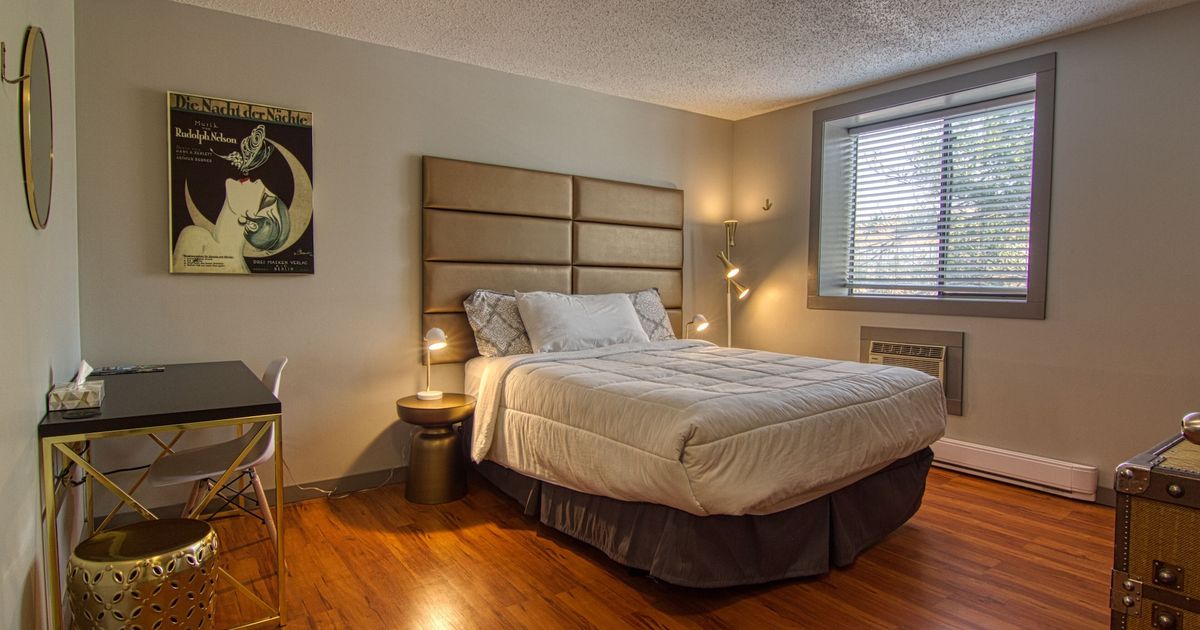 The Baker Hotel from $68. Cranbrook Hotel Deals & Reviews - KAYAK