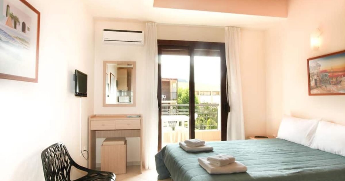 Skiathos Somnia, Skiathos | HotelsCombined