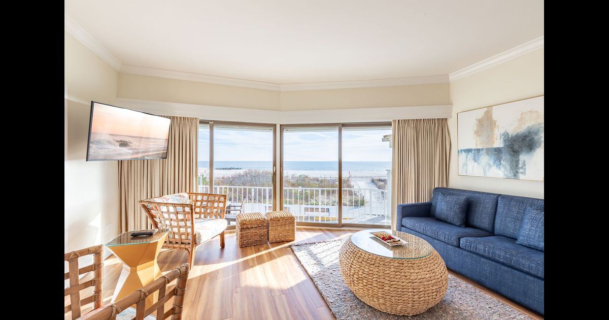La Mer Beachfront Resort in Cape May, the United States from $142 ...