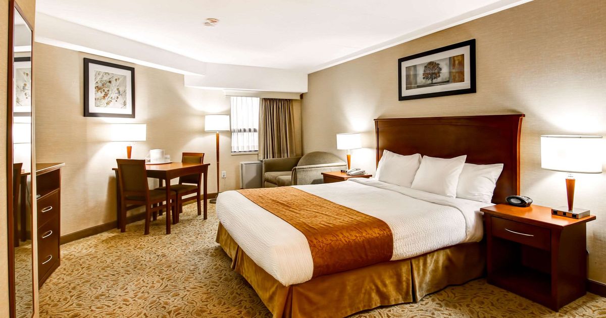 Quality Inn from $70. Kitchener Hotel Deals & Reviews - KAYAK