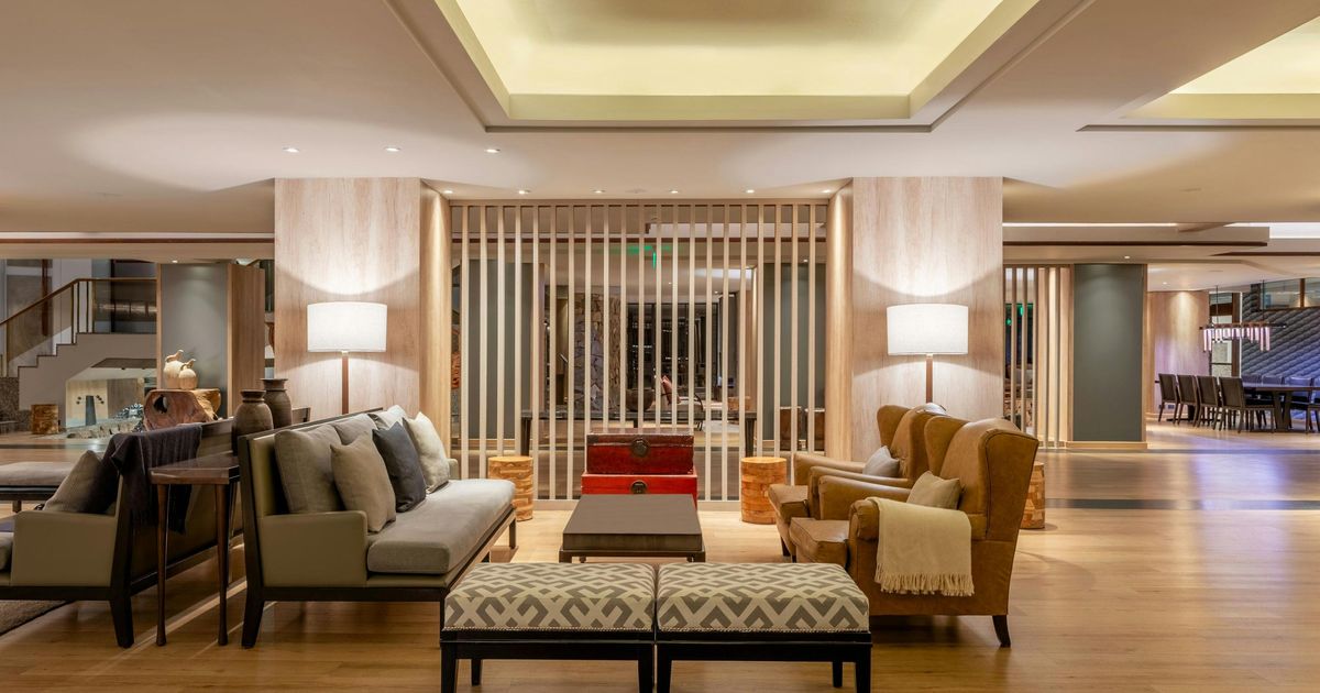 Sheraton Bariloche Hotel from $126. San Carlos de Bariloche Hotel Deals ...