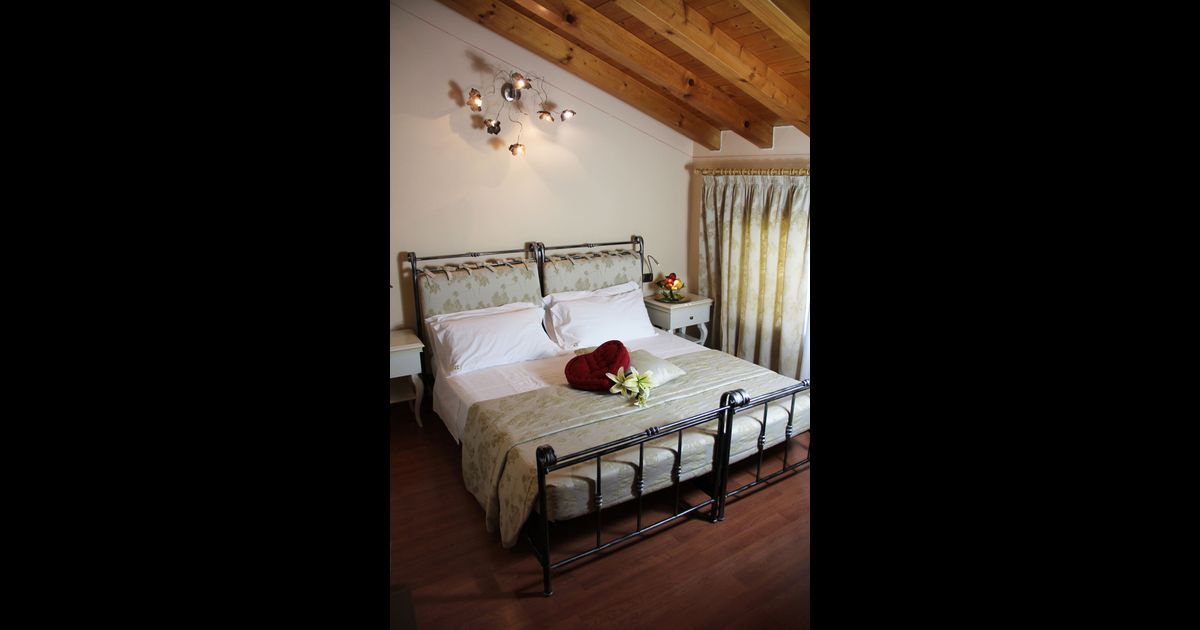 La Perla Del Sile Country House in Silea, Italy from $103: Deals ...