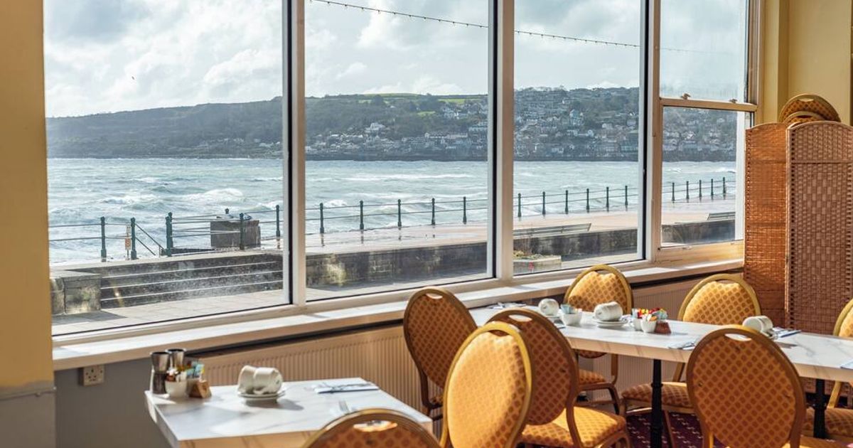 The Queens Hotel RM 379. Penzance Hotel Deals & Reviews - KAYAK