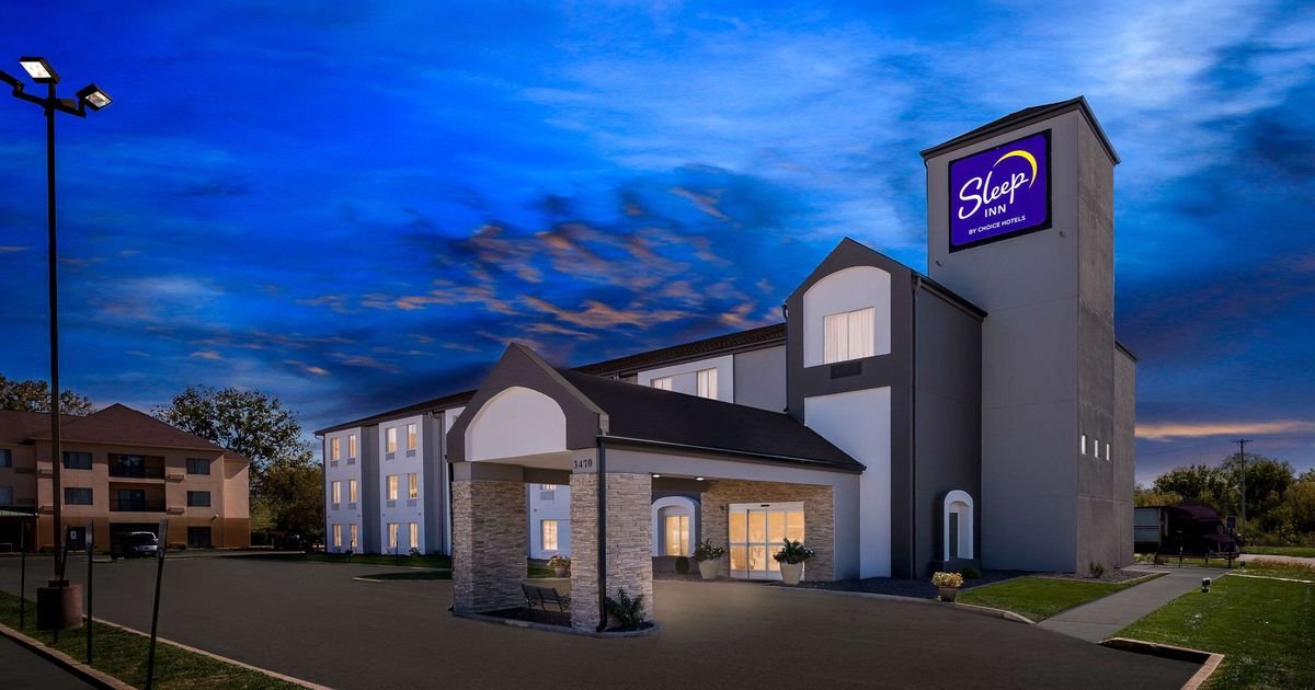 Sleep Inn Springfield West from $55. Springfield Hotel Deals & Reviews ...