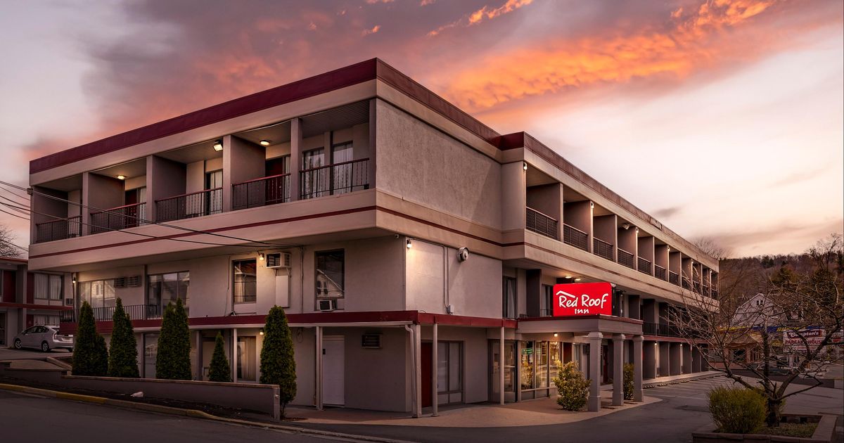 Red Roof Inn Stroudsburg from $65. Stroudsburg Hotel Deals & Reviews ...