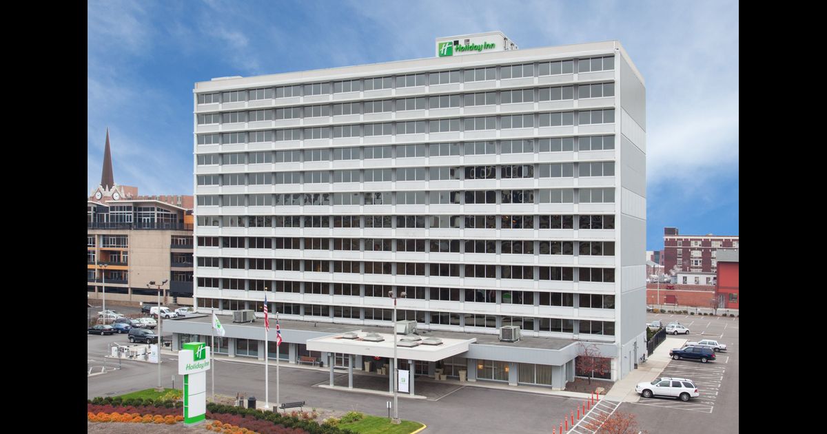 Holiday Inn Columbus Downtown - Capitol Square $92 ($̶1̶5̶4̶). Columbus ...