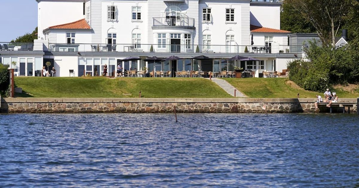 Sixtus Sinatur Hotel & Konference from $157. Middelfart Hotel Deals ...