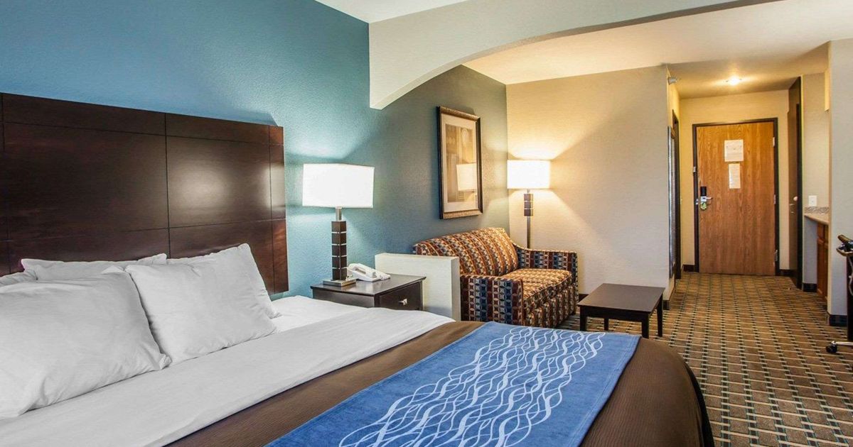 Comfort Inn Lees Summit @ Hwy 50 & Hwy 291, Lee's Summit | HotelsCombined