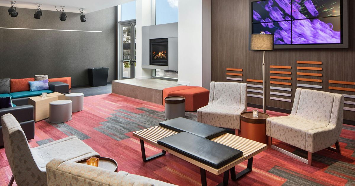 Aloft Seattle Sea-Tac Airport from $109. SeaTac Hotel Deals & Reviews ...