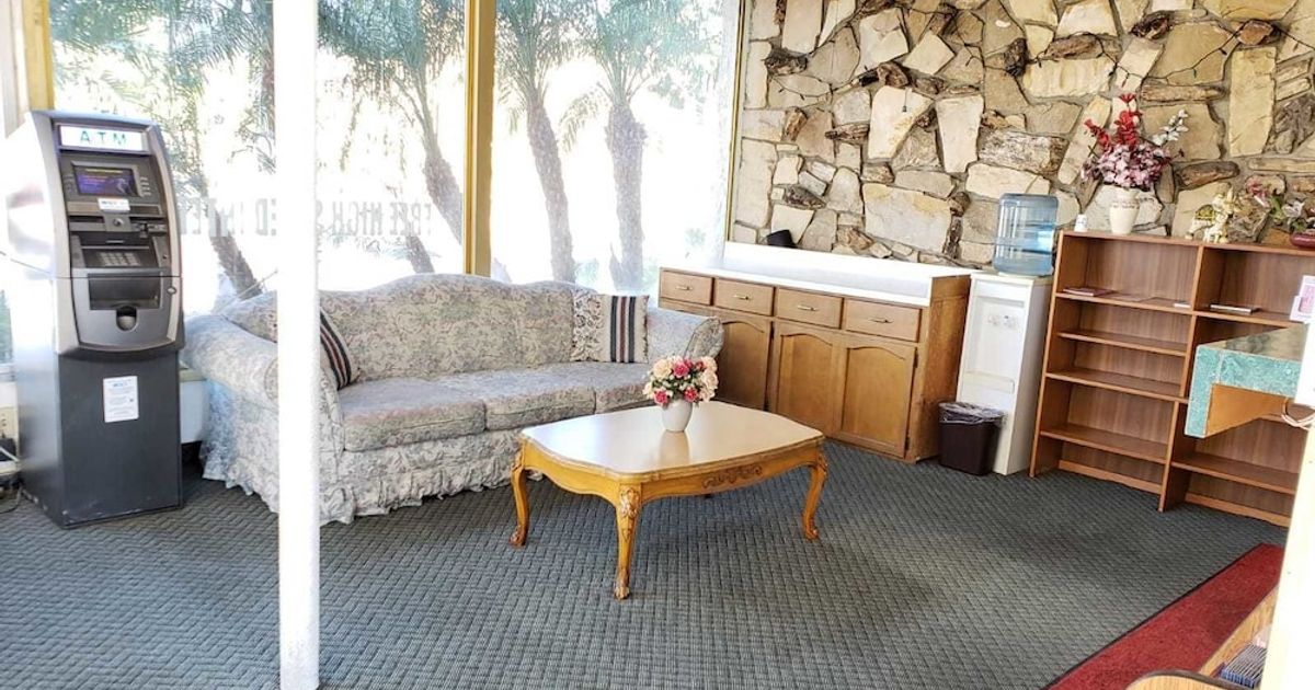 Stardust Motel Azusa £60. Azusa Hotel Deals & Reviews - KAYAK