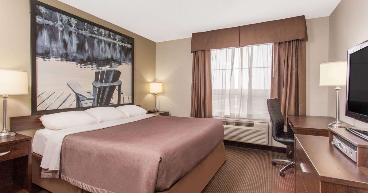 Super 8 by Wyndham Red Lake ON from $117. Red Lake Hotel Deals ...