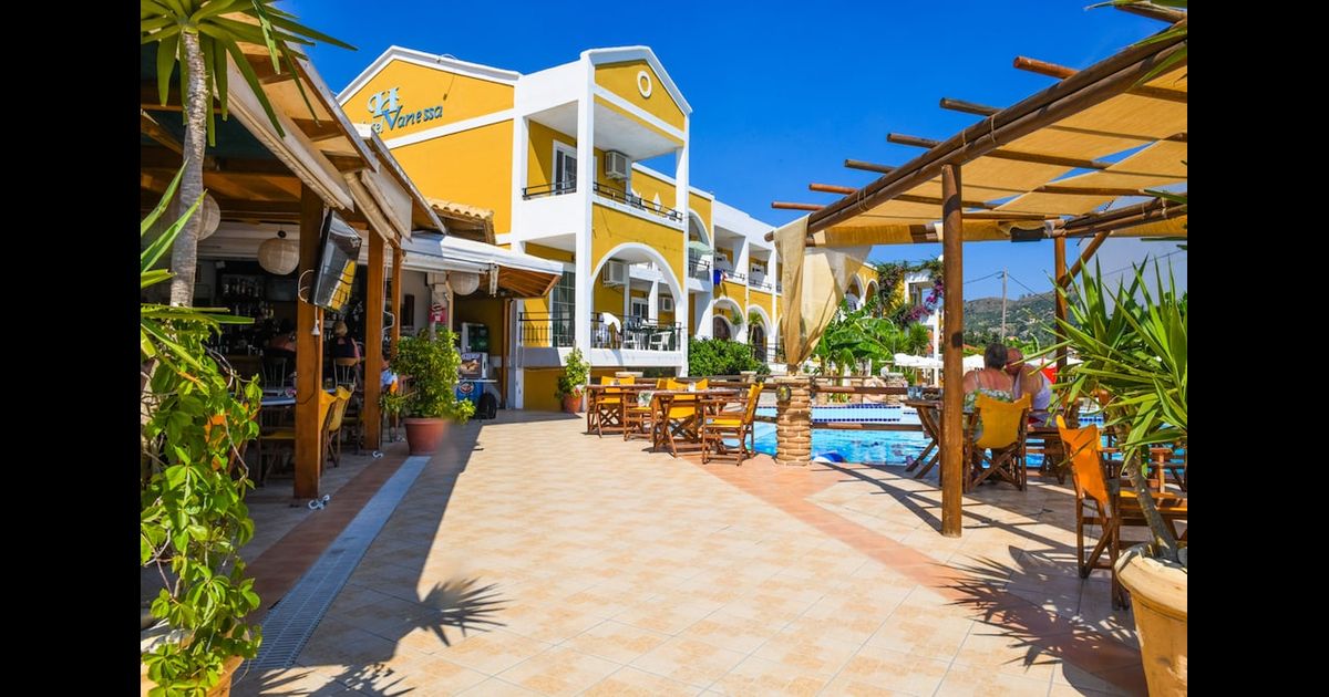 Vanessa Hotel in Kalamaki, Greece from $42: Deals, Reviews, Photos ...