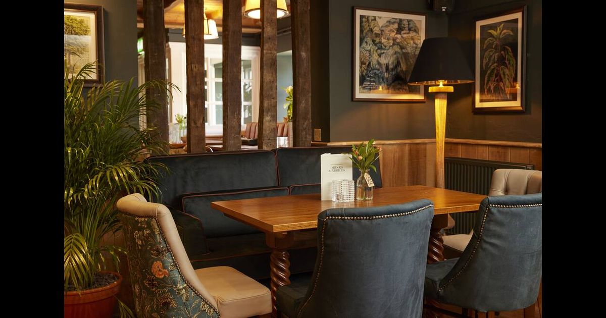 Rose Revived by Chef & Brewer Collection in Witney, the United Kingdom ...