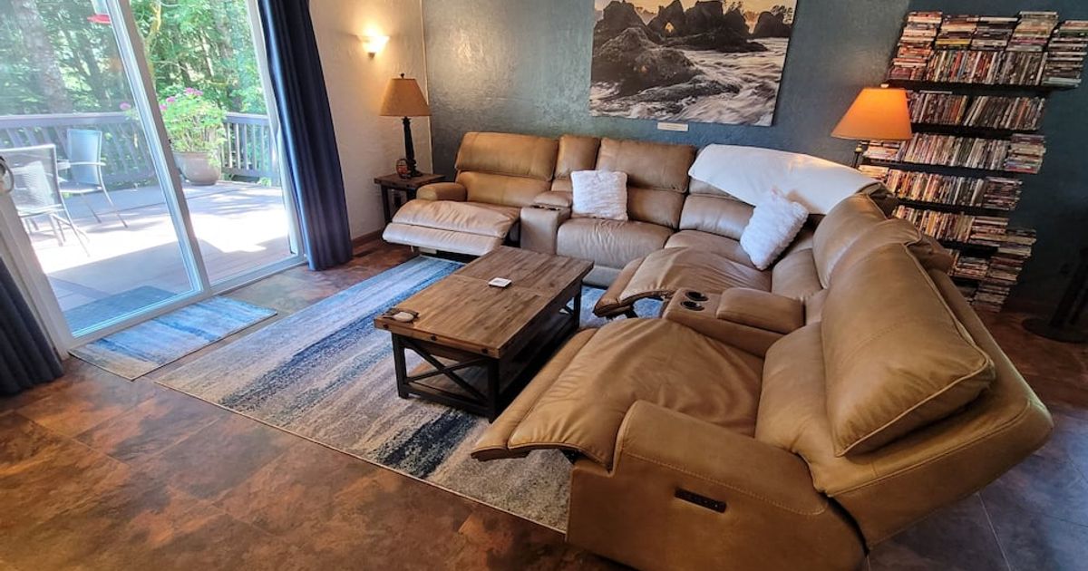 Misty Valley Inn from $190. Forks Hotel Deals & Reviews - KAYAK