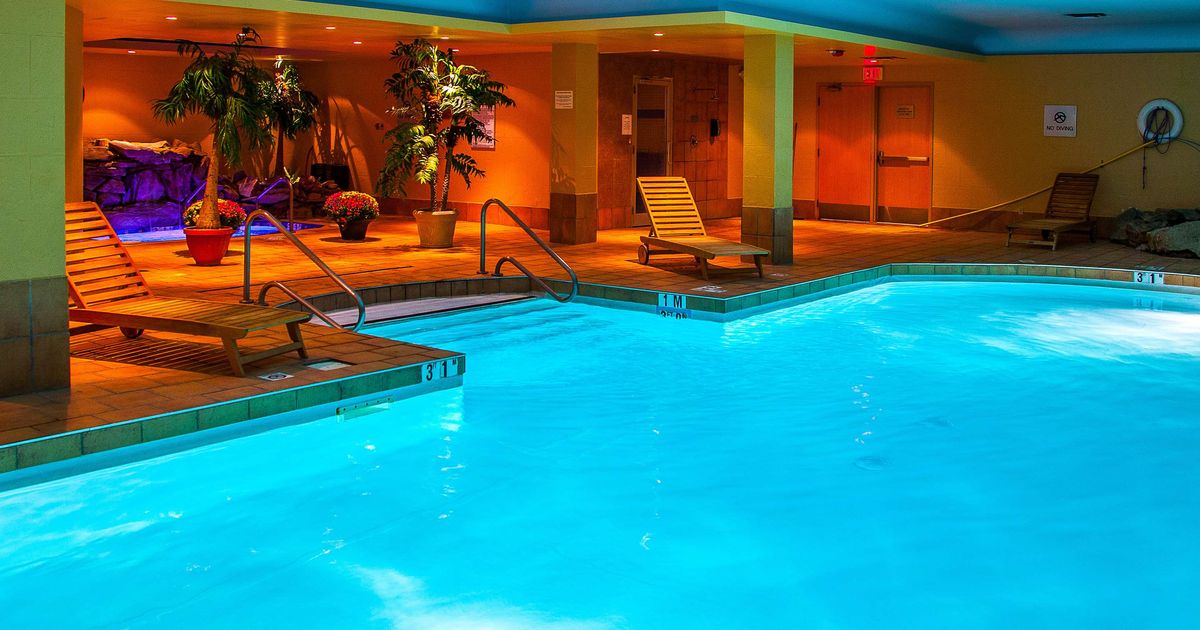 iHotel and Conference Centre Red Deer from $65. Red Deer Hotel Deals ...