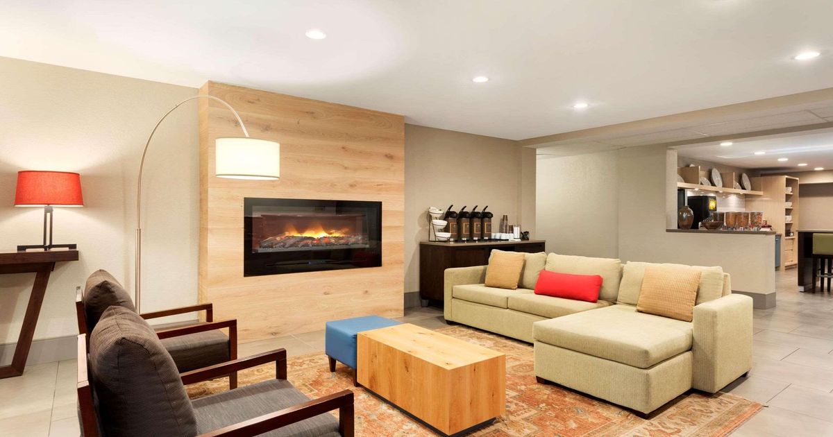 Country Inn & Suites by Radisson, Cedar Rapids Air from $71. Cedar ...