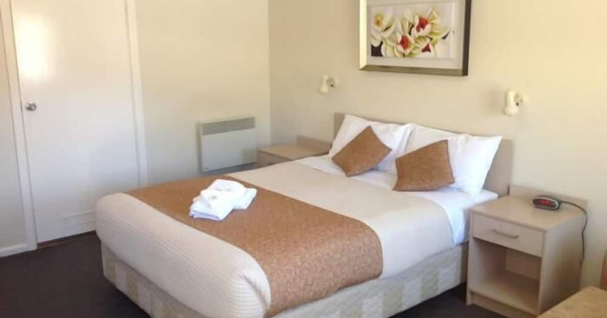 Gundagai Gabriel Motor Inn from $85. Gundagai Hotel Deals & Reviews - KAYAK